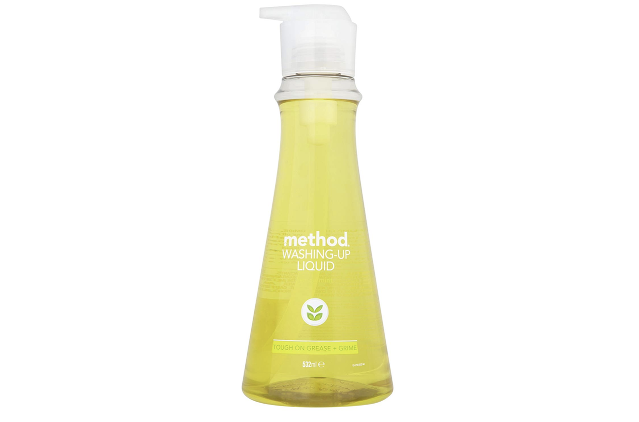 Best washing up liquids: 5 top buys for cleaning your dishes | Real Homes