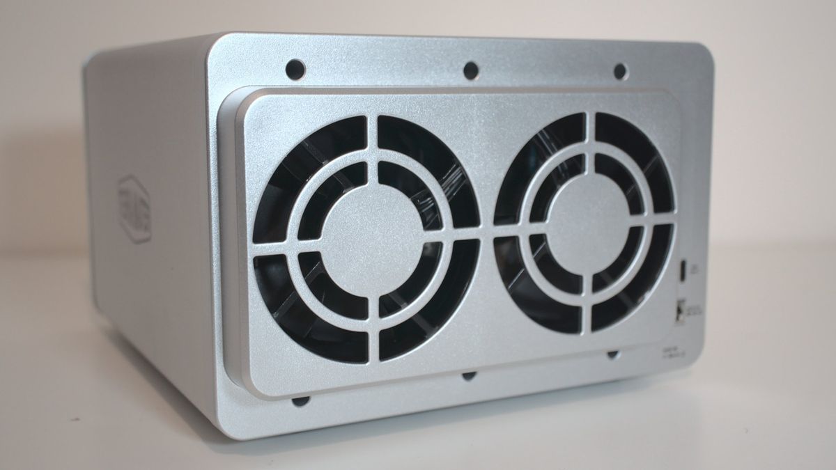 TerraMaster D4-300 review: A great affordable external drive enclosure ...