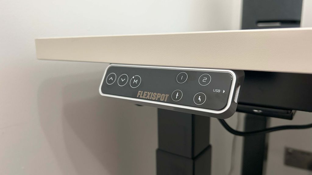 FlexiSpot E7Q standing desk review: Heavy weight champion | Windows Central