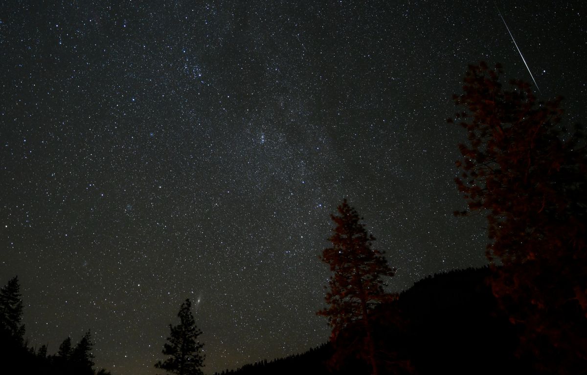 Geminid meteor shower 2025 thrills skywatchers with an end-of-year ...