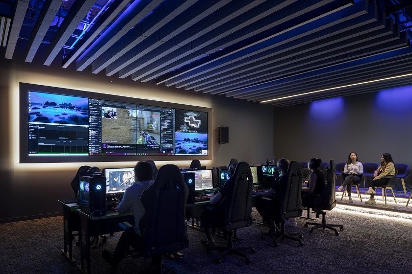 Sony Cameras Immerse Gamers and Fans at New Esports Demo Center | AVNetwork