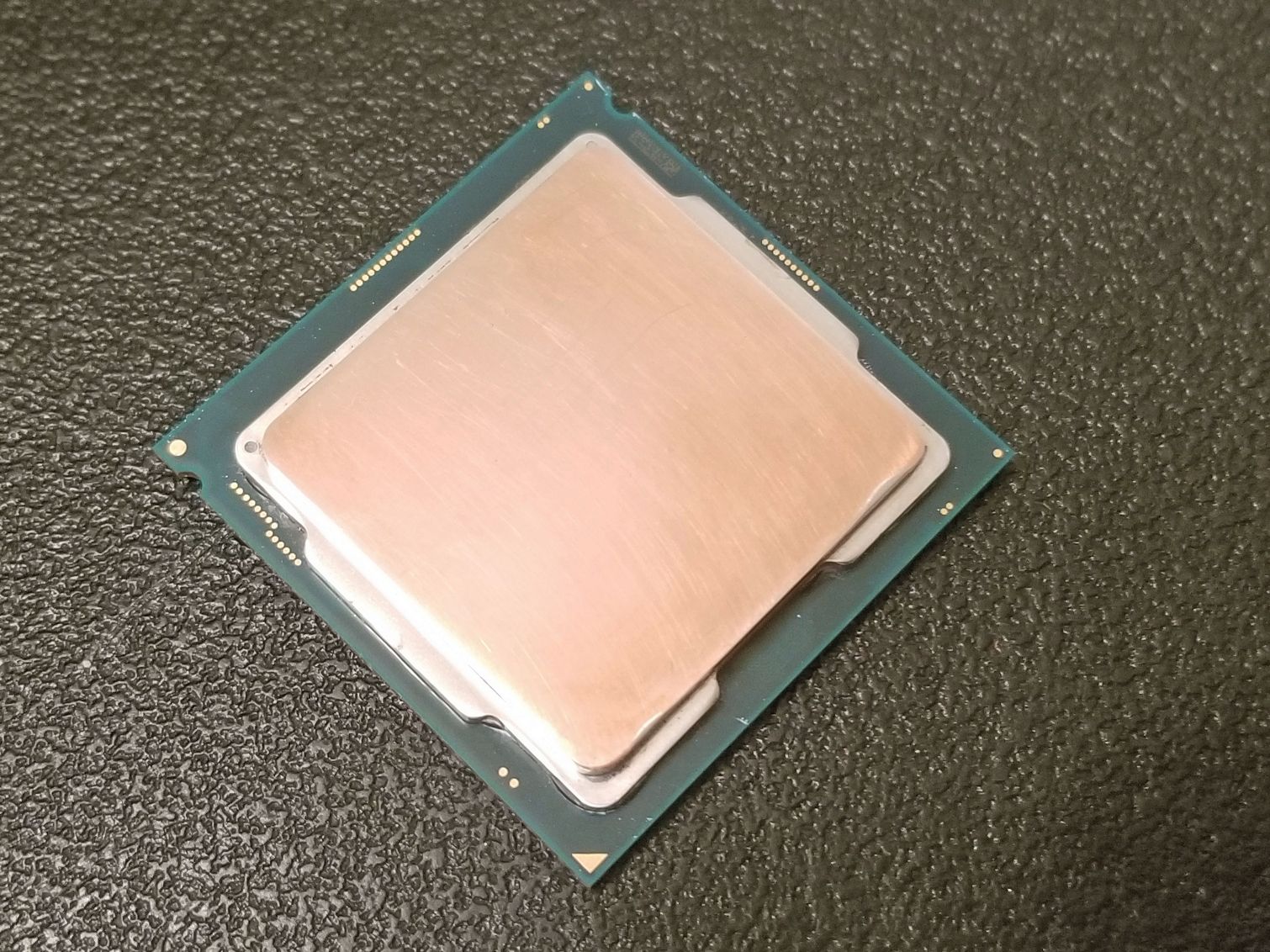 Intel Core i9-9900KF Review: Disabled Graphics and No Discount - Tom's ...