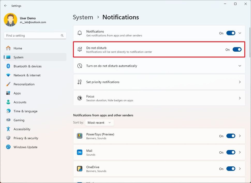 5 settings I always change to declutter the System Tray on Windows 11 ...