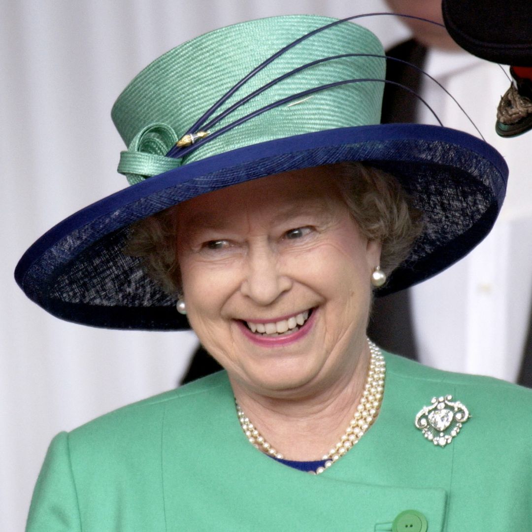 Queen Elizabeth Had the Best Comeback During "Silly" Argument With ...