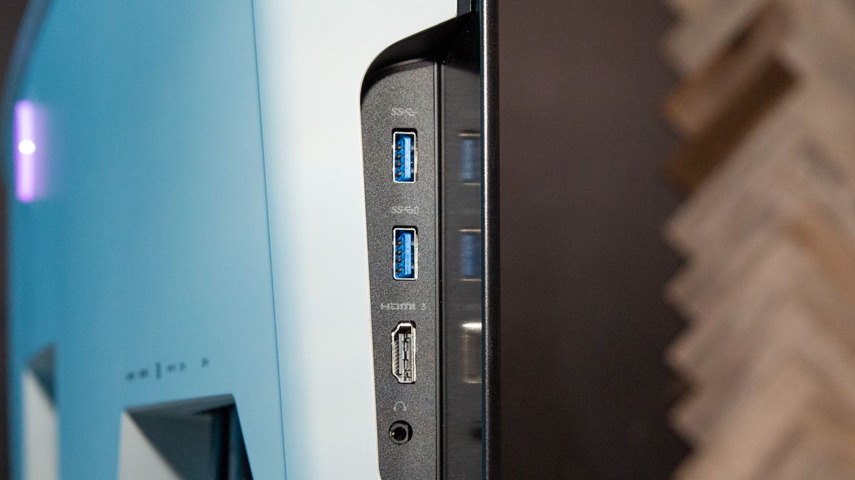 Alienware AW5520QF 55-inch OLED Gaming Monitor Review | Laptop Mag