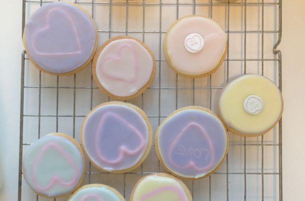 Iced love heart biscuits | Snack Recipes | GoodtoKnow