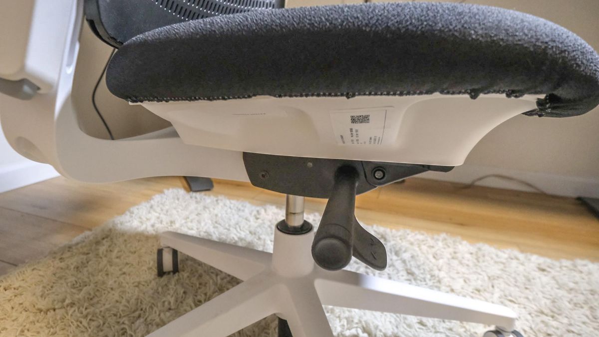 Haworth Breck Office Chair review: a refined mid-back chair with all ...