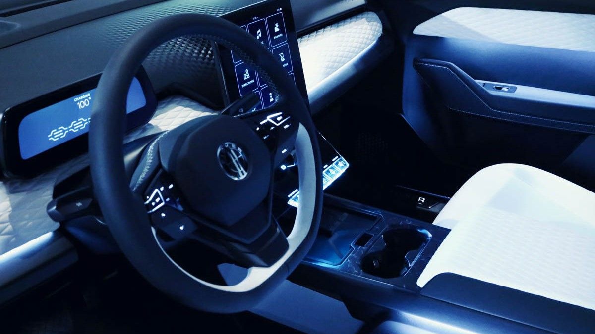 The Fisker Ocean has a solar roof that provides 1,000 miles of future ...