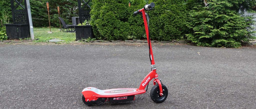 Razor E100 electric scooter review | Tom's Guide