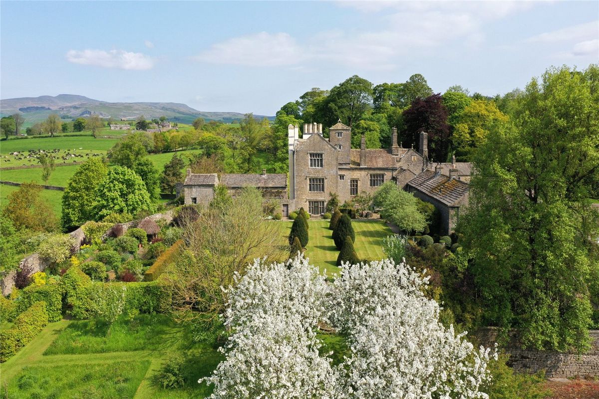 A 545-acre estate on the edge of the Yorkshire Dales, where Elizabethan ...