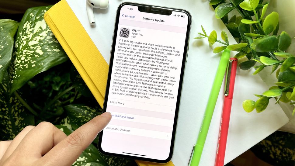 How to download iOS 15 to your iPhone | Tom's Guide