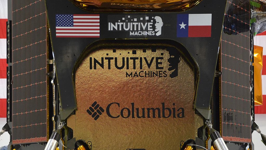 Up close with Intuitive Machine's Nova-C lunar lander before it leaves ...