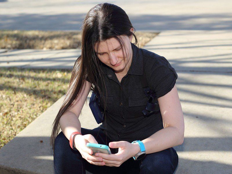 Put your head up: How bad phone posture is wrecking your spine ...