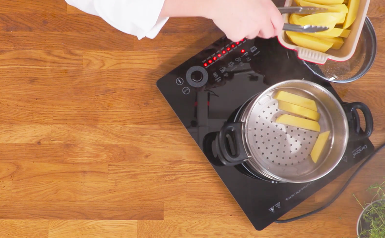 How to make triple-cooked chips | GoodtoKnow