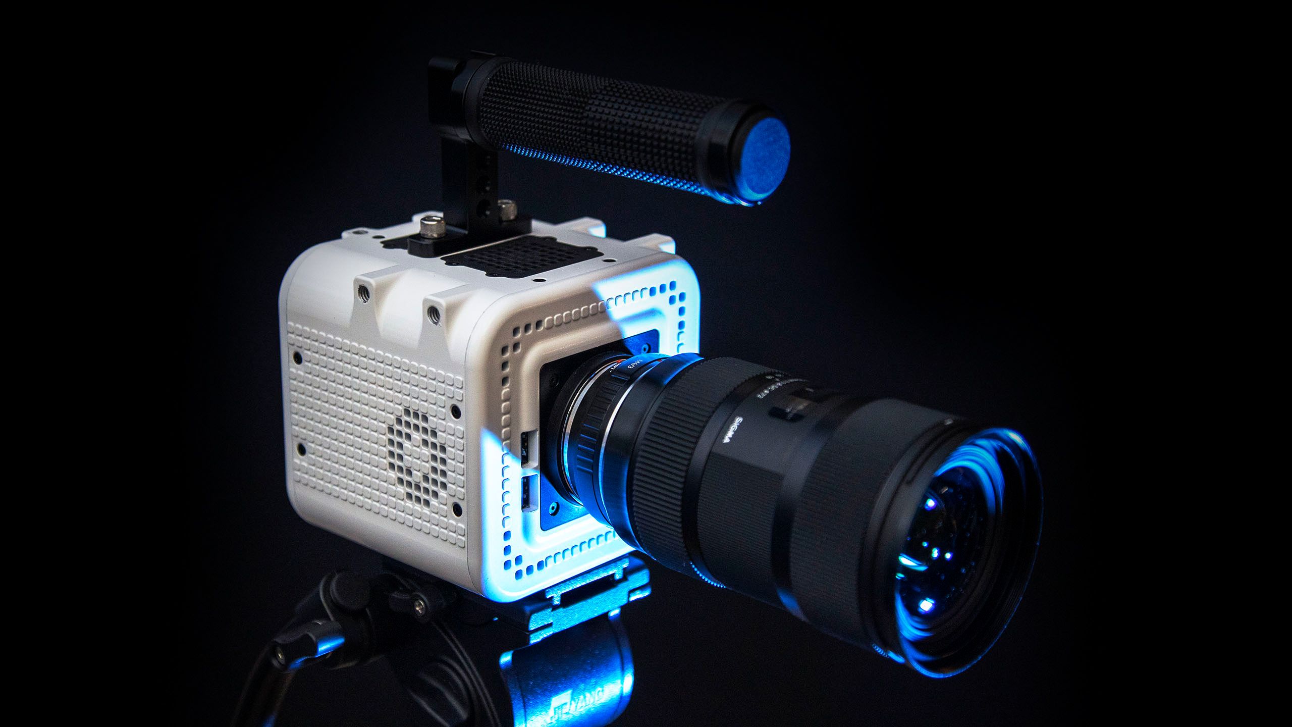 Octopus Camera has swappable sensors and Micro Four Thirds mount ...