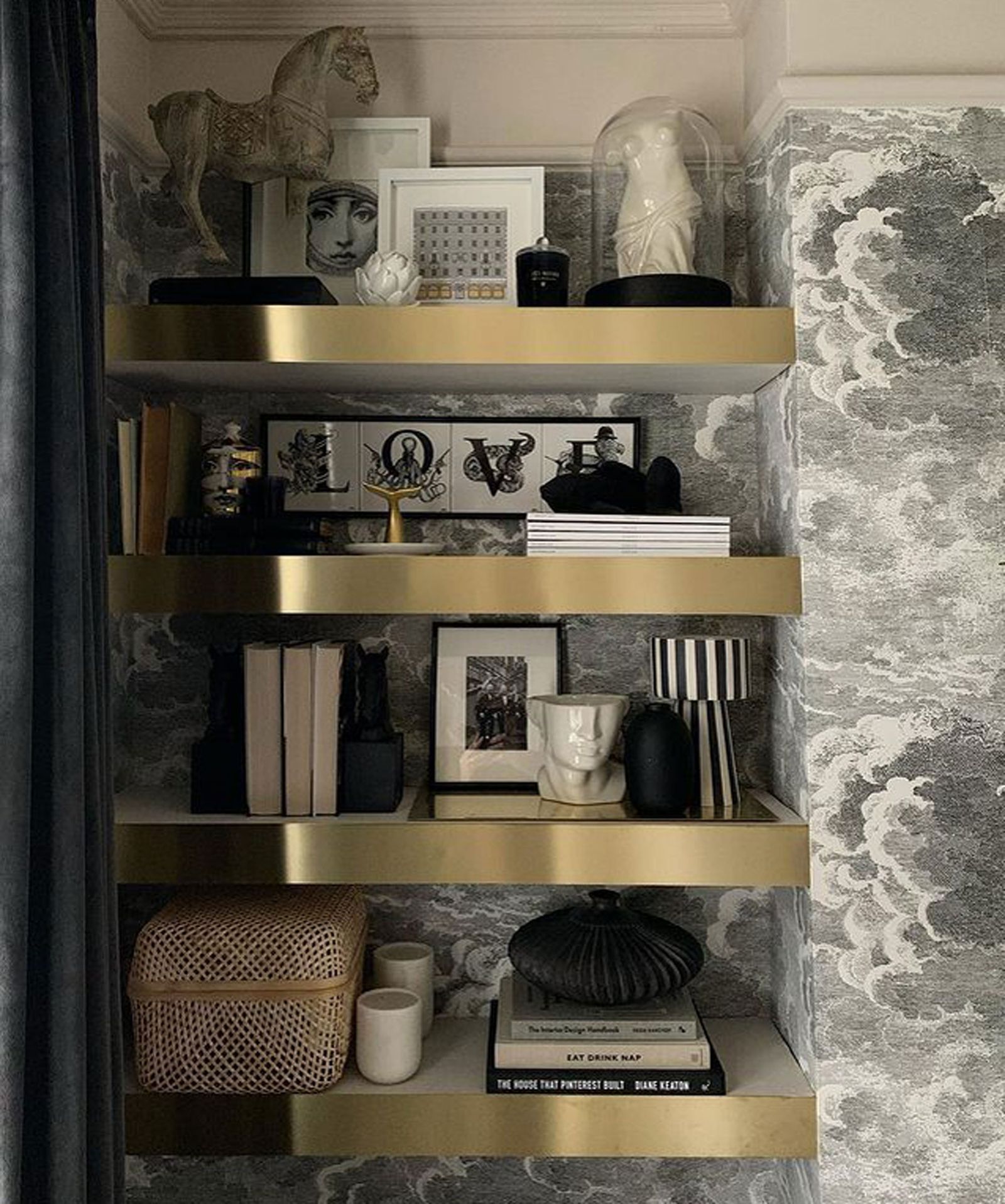 DIY fans share gold shelving hack for a luxurious look on a budget ...