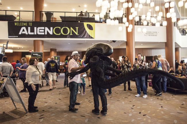 Extraterrestrials Invade California: Alien Con 2016 in Photos | Space