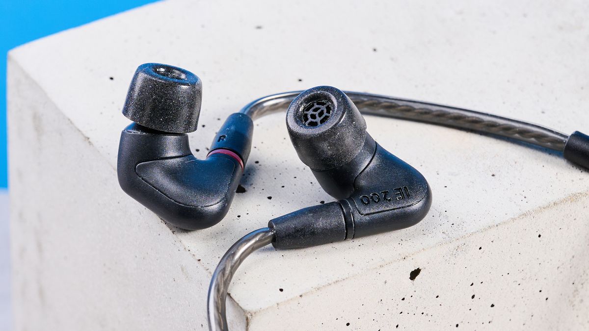 Sennheiser IE 200 review: Bye, bye, wireless! | Tom's Guide