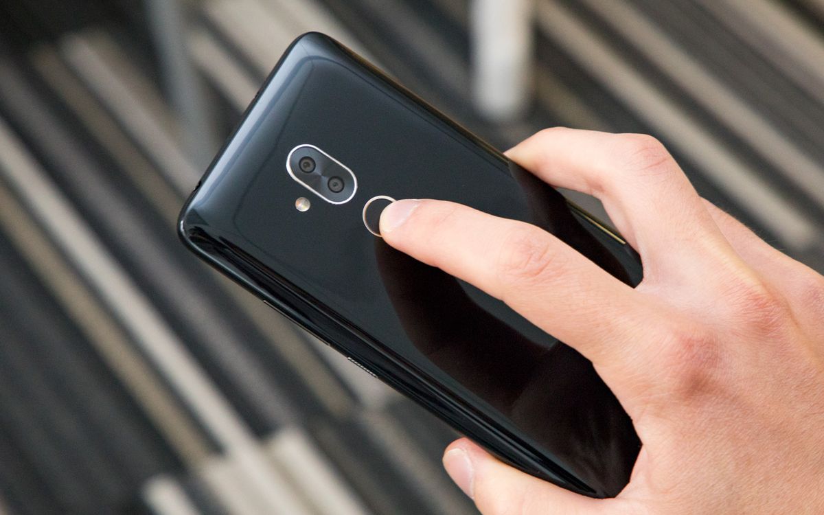 Alcatel 7: Full Review & Benchmarks | Tom's Guide