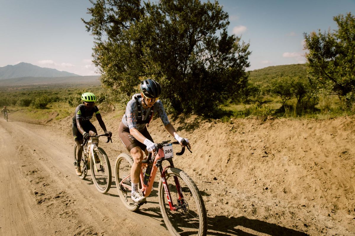 Racing zebras at the UCI Gravel World Series – Hailey Hunter Smith goes ...