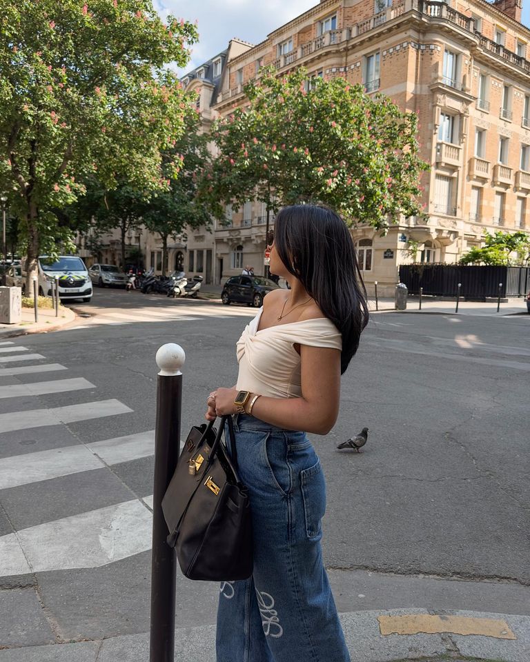 6 Must-Know Styling Tips For Petite Women, According To A Fashion ...