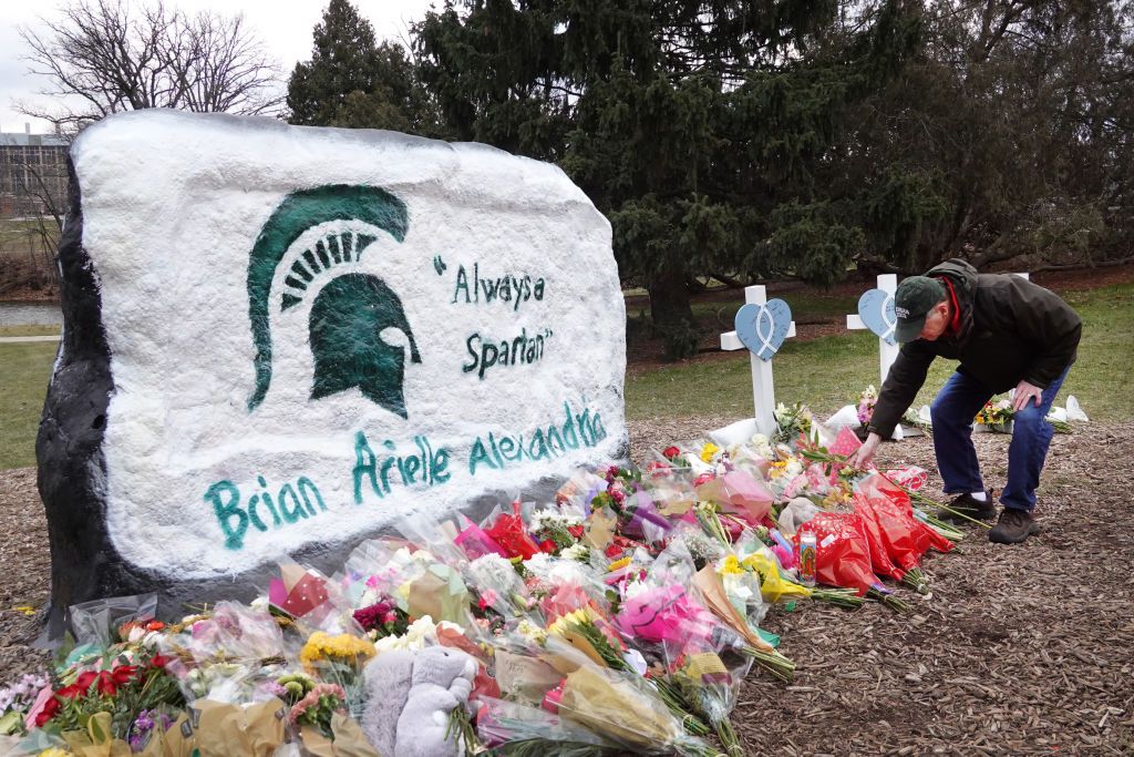 Michigan State students to return to class following mass shooting ...