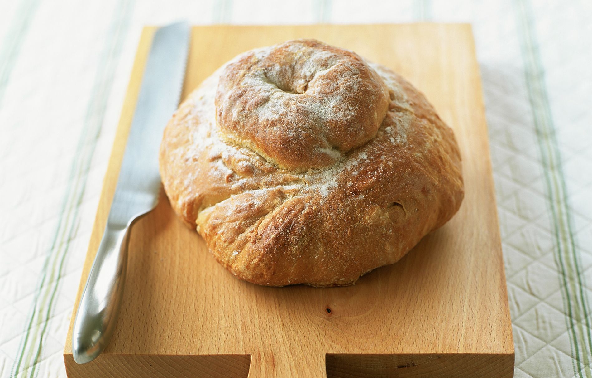 Cottage loaf recipe | GoodtoKnow