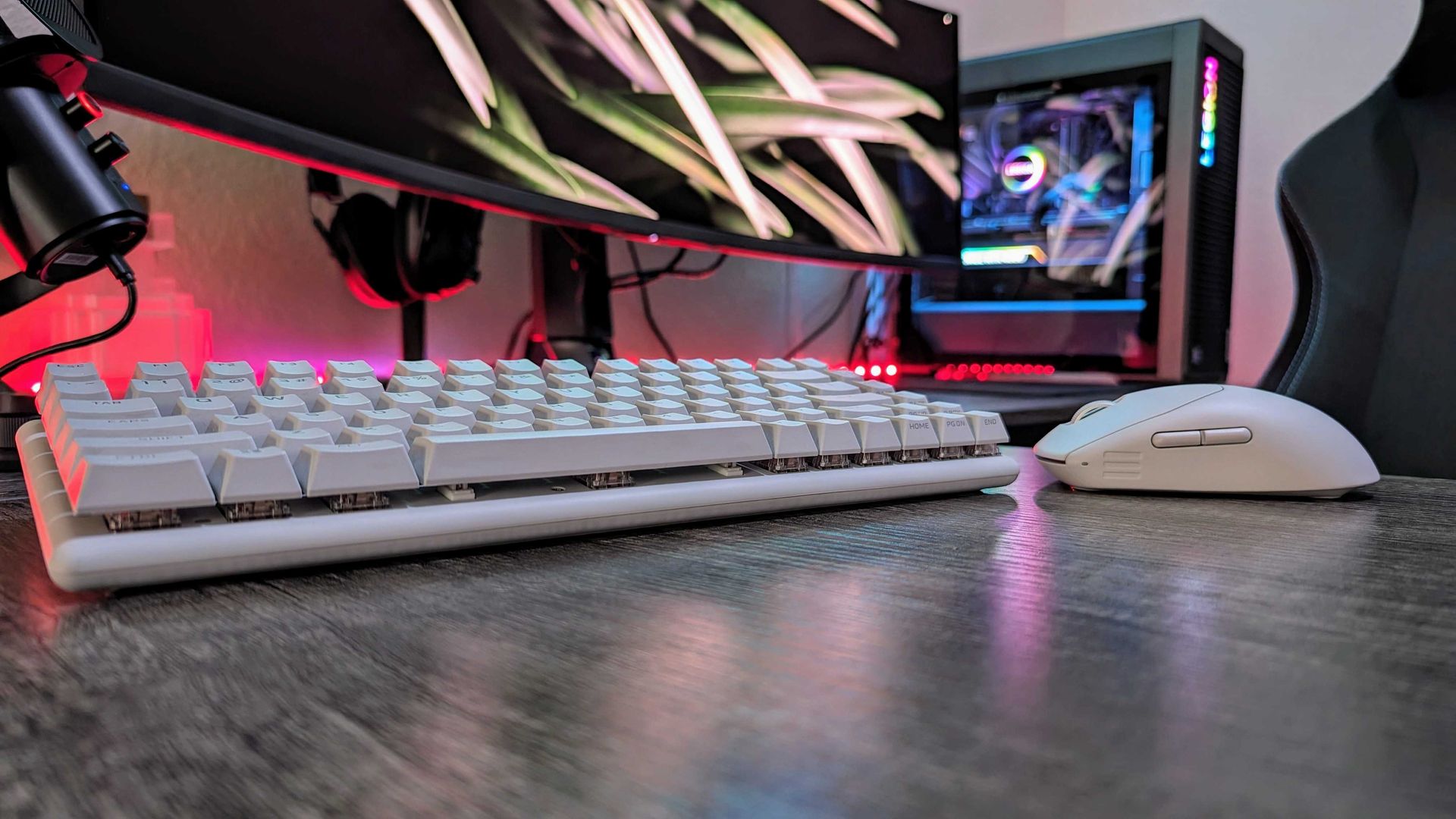 The Alienware wireless mouse and keyboard duo that knocked Razer off my ...