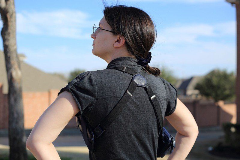 Smartphone shoulder holsters: Why they work and why I wear one ...