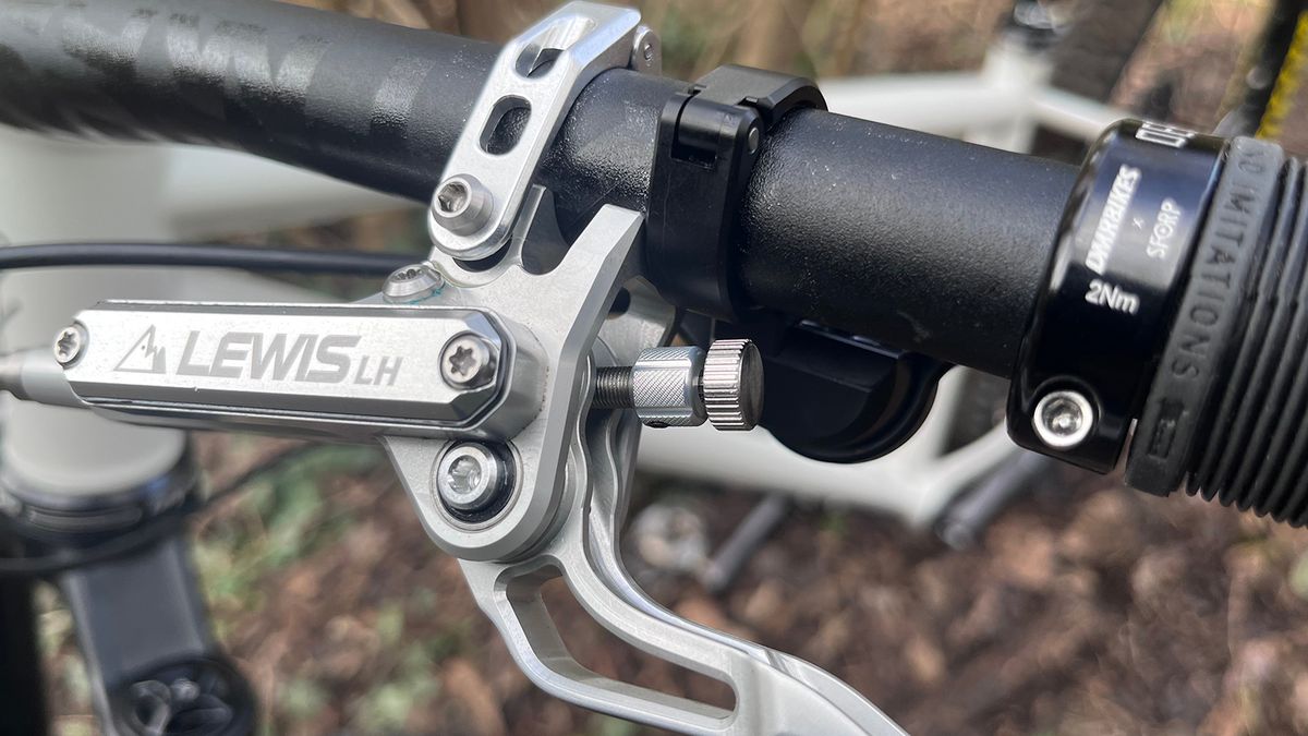 Lewis LH4 Brake Set review | Bike Perfect