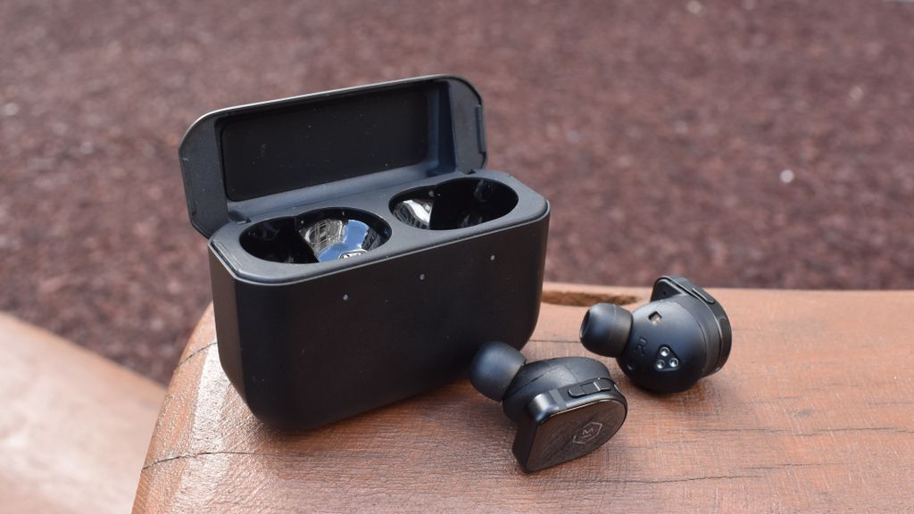 The best wireless earbuds in 2022: Our top picks for any budget | Tom's ...