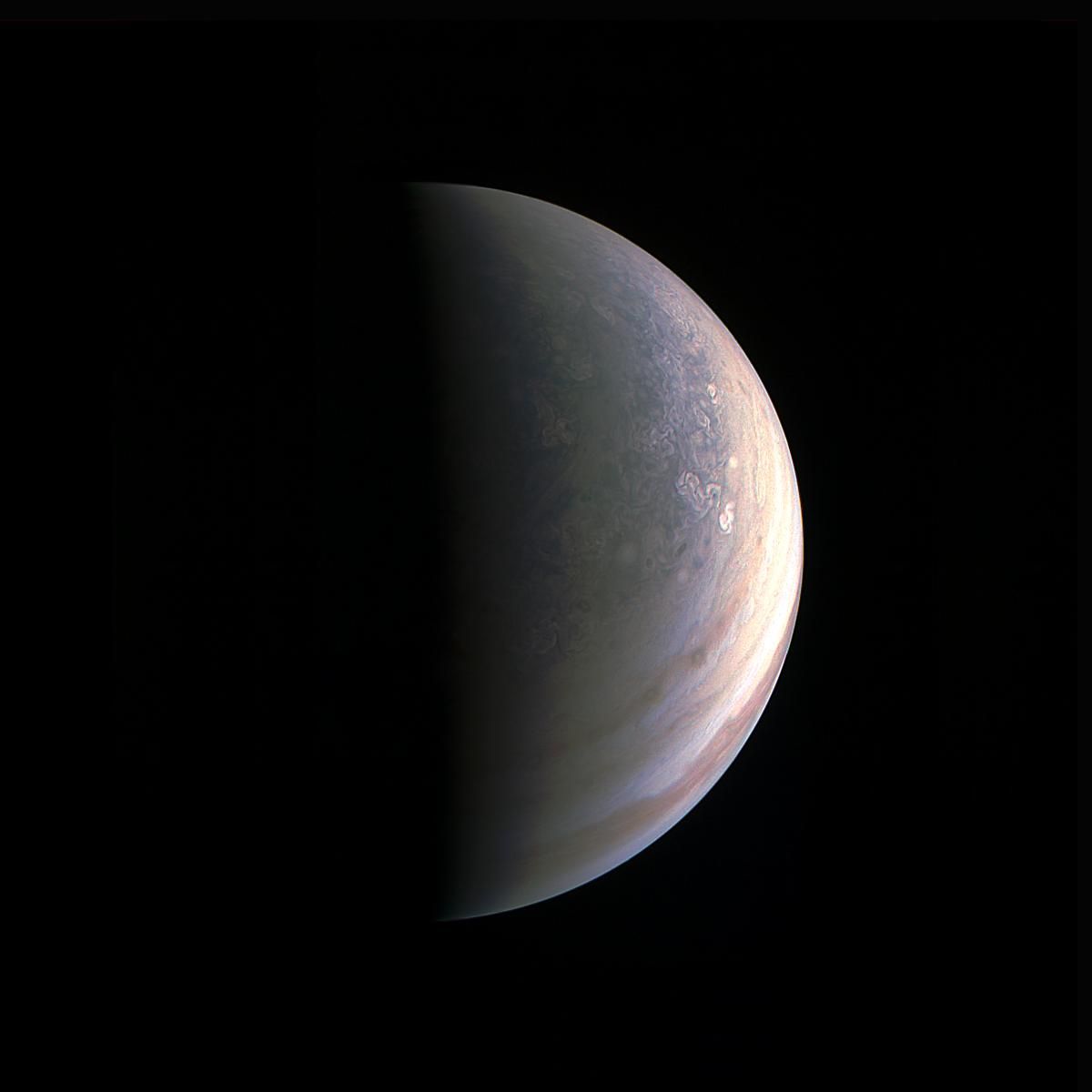 Jupiter Up Close: Tour the 1st Amazing Flyby Photos by NASA's Juno ...