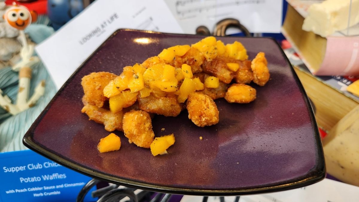 Disneyland's Pixar Fest Food Has One Item That's Seriously Not To Be ...