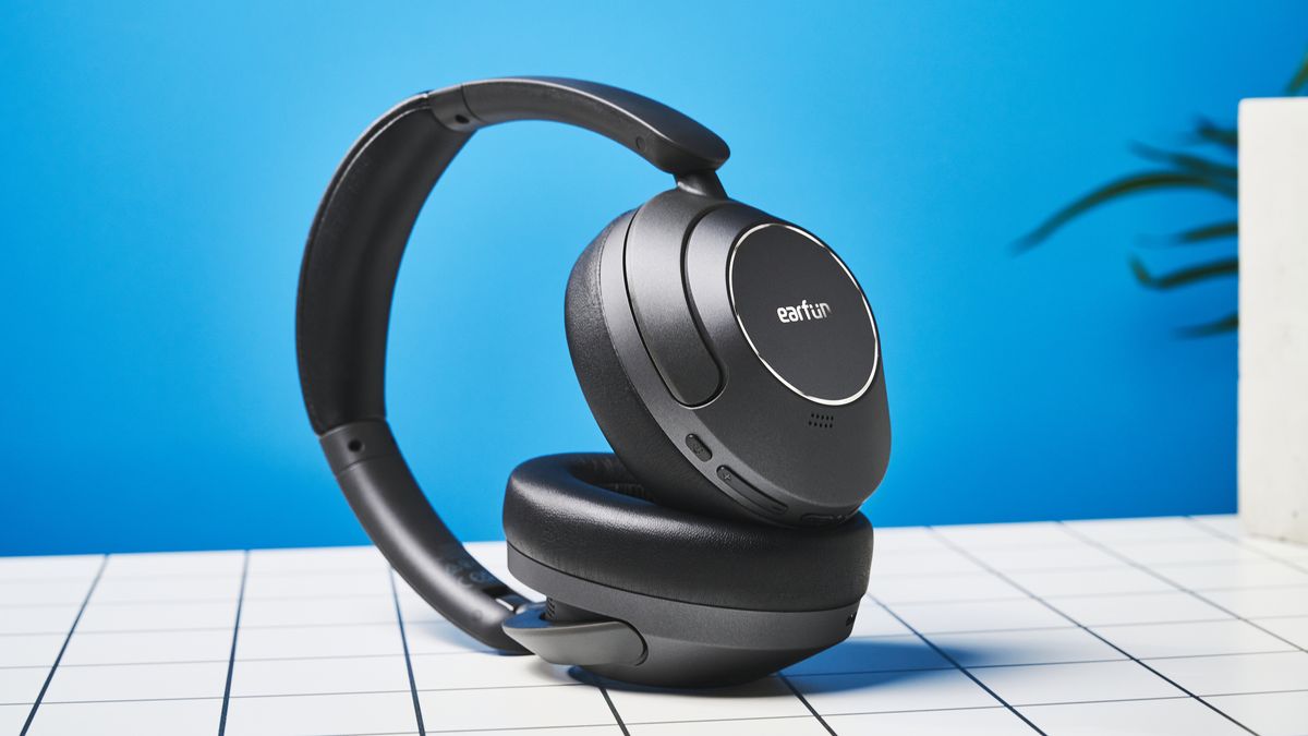 EarFun WavePro review | Tom's Guide