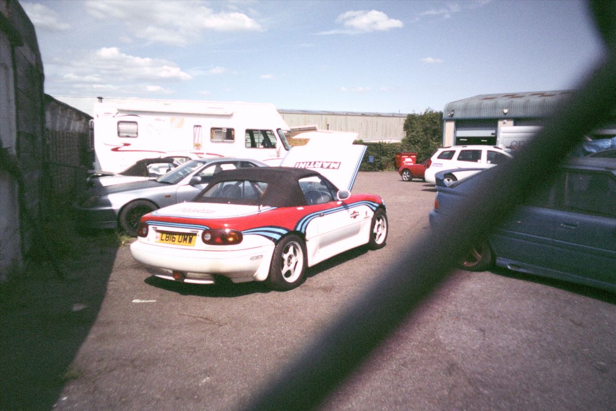 Flashback One35 review: the disposable film camera experience – but 100 ...