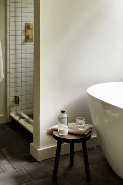 How this designer recreated expensive polished plaster in this budget ...