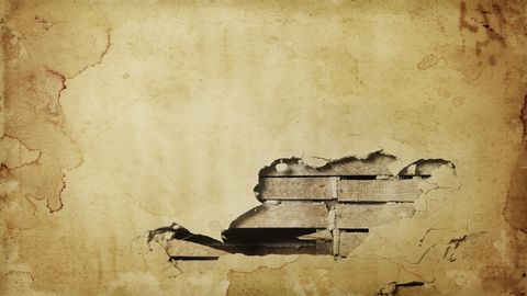 Lath and Plaster Walls: What Are They and How to Repair? | Homebuilding