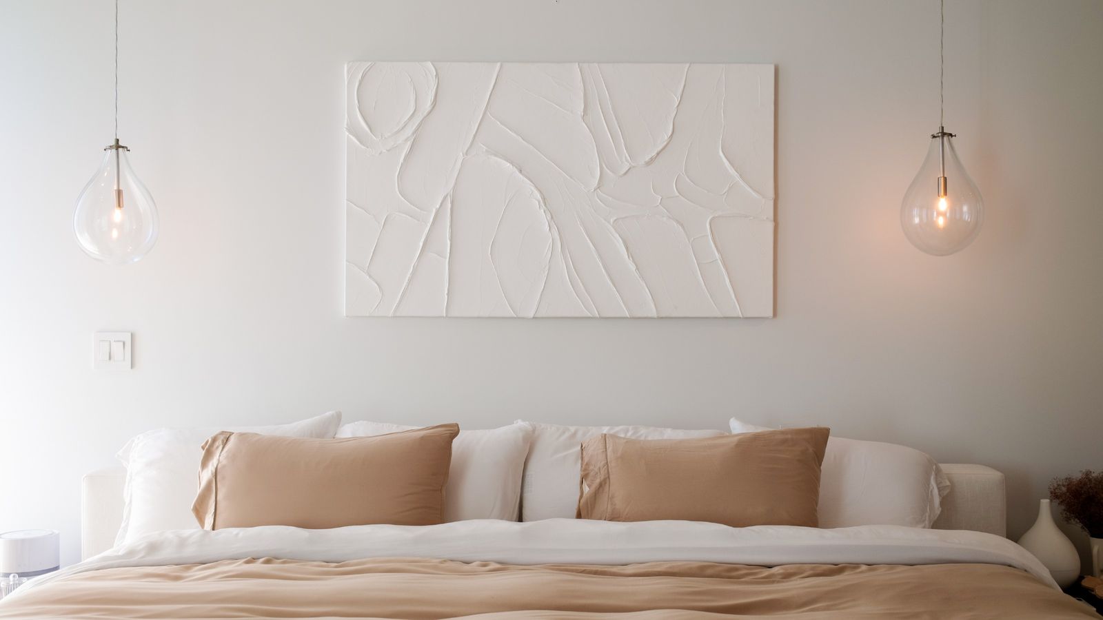 What is the best white paint? How to find the perfect shade | Ideal Home