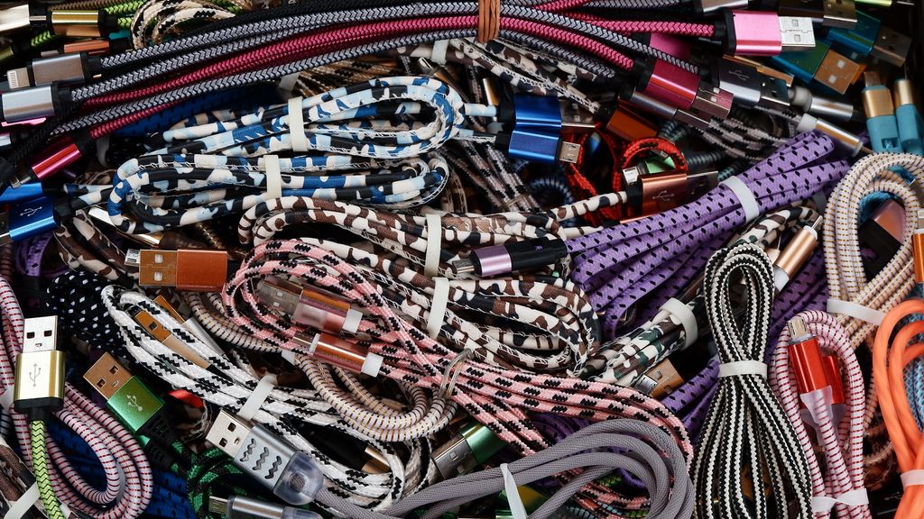 USB 3.2 and 3.1 Explained: What's Gen 1, Gen 2 and Gen 2x2? | Tom's ...