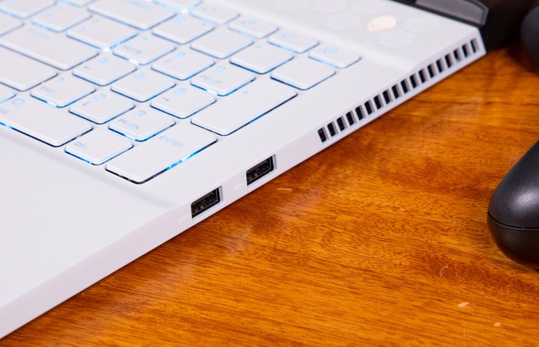 Alienware m17 R2 Review | Laptop Mag