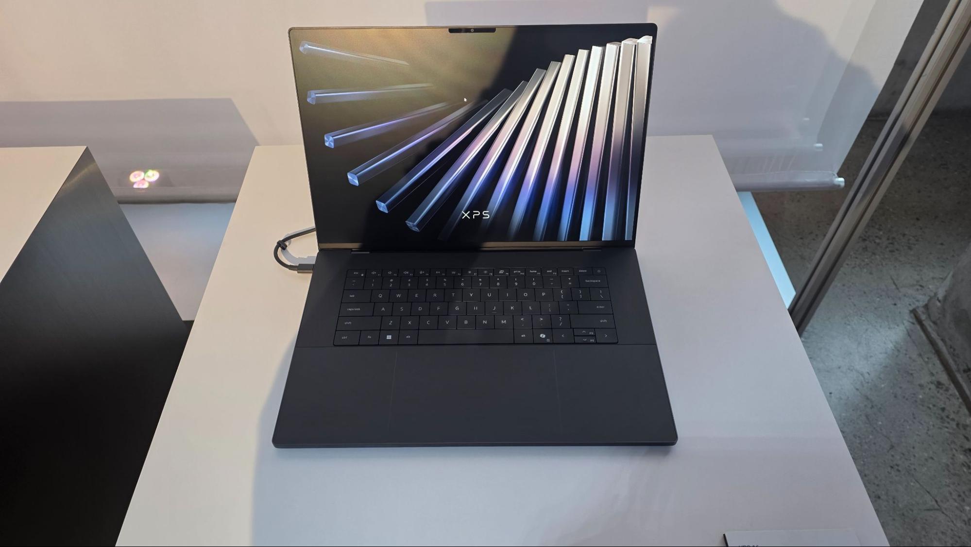 Dell brings back XPS laptops — ditches the capacitive…