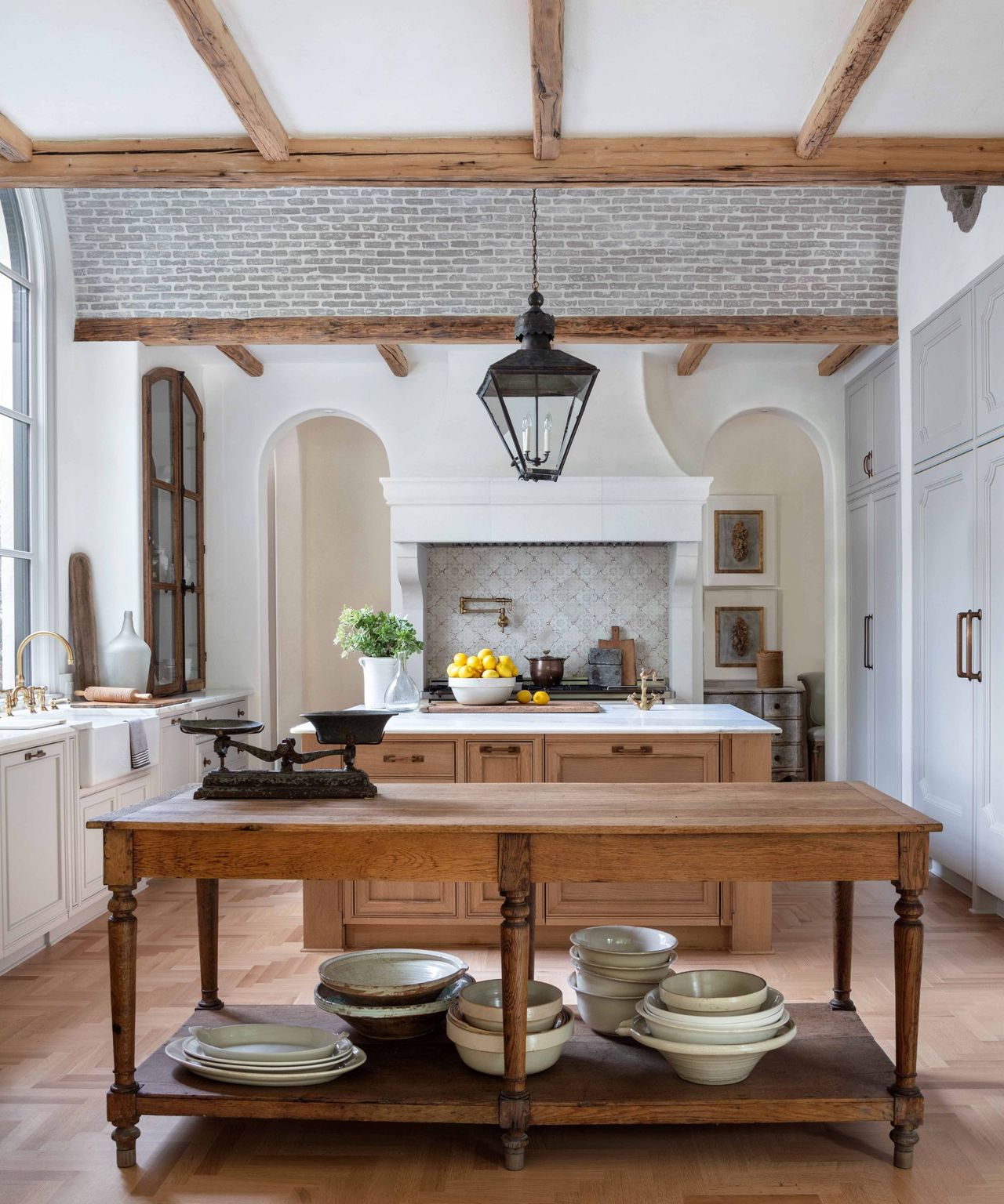 13 modern rustic kitchen lighting ideas: for a cozy feel | Homes and ...