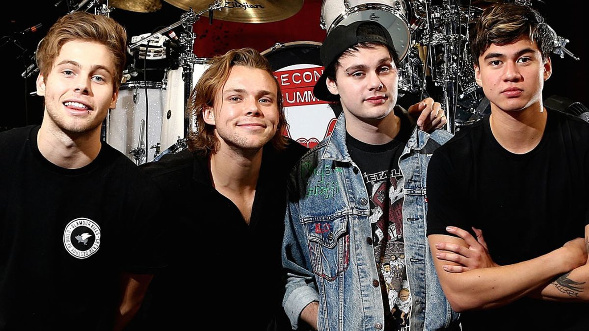 5SOS unveil She’s Kinda Hot video | Louder