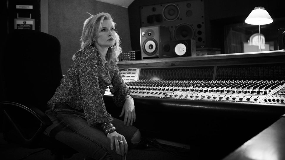 Heather Findlay announces new album Wild White Horses | Louder