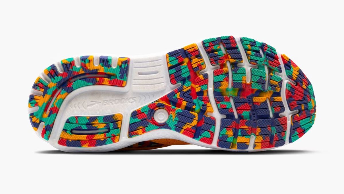 Brooks celebrates 20 years of parkrun with special edition fundraising ...
