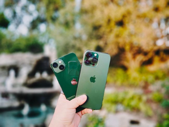 What are the differences between Apple ProRAW and standard images? | iMore