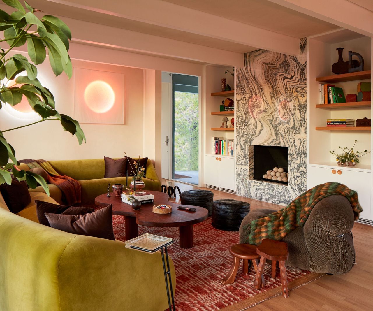 What is the 'Intentional Clutter' trend? | Homes and Gardens