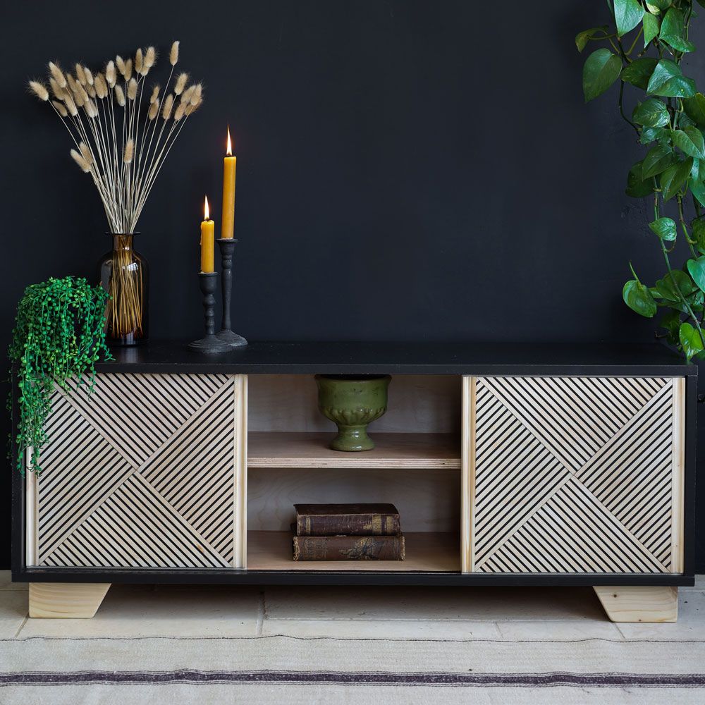 Interiors experts reveal how to make the goblincore trend work | Ideal Home