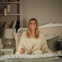 I’ve seen Amanda Holden’s BundleBerry collection for QVC IRL | Ideal Home