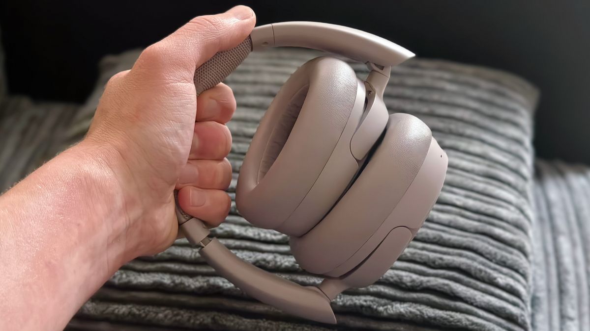 JLab JBuds Lux ANC review: budget headphones that are all about that ...